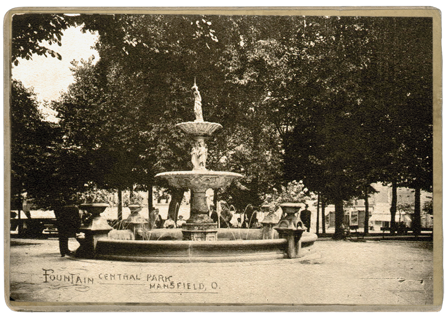 A Fountain of Youth: Photo Op on the Square – Richland County History